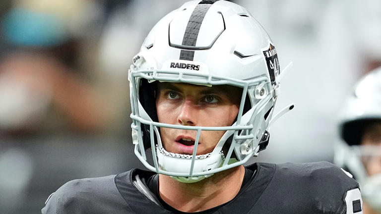 Raiders’ Brock Bowers Gets Strong Message From Chip Kelly
