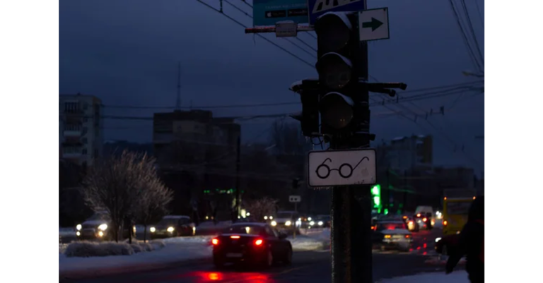 Blackout Exposes Moscow’s Grid Weakness, Paralyzing Metro and Traffic