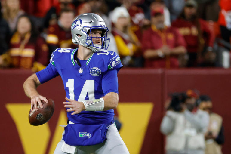 Seahawks QB Sam Darnold shows class after the game regarding Jayden Daniels