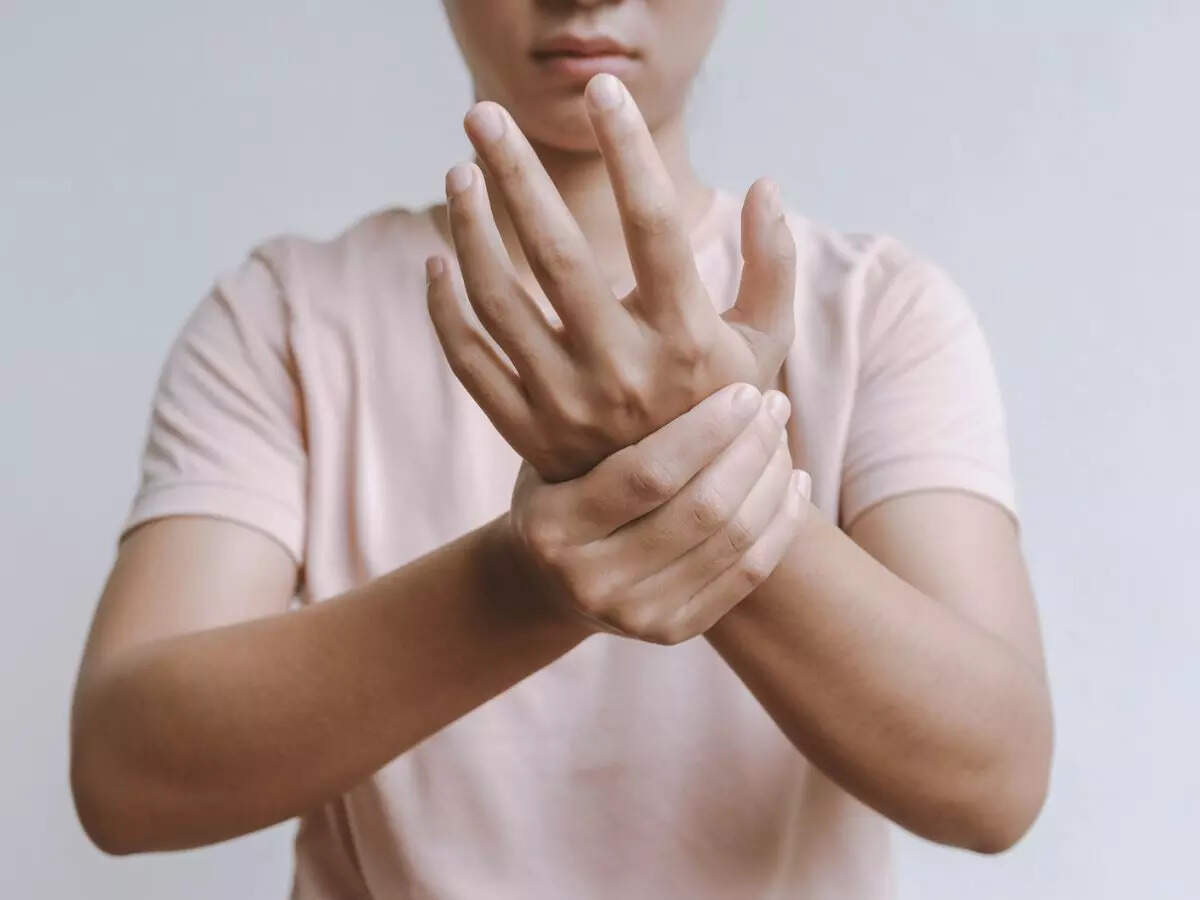 5 calcium deficiency signs: how to spot them early, what they mean, and ...