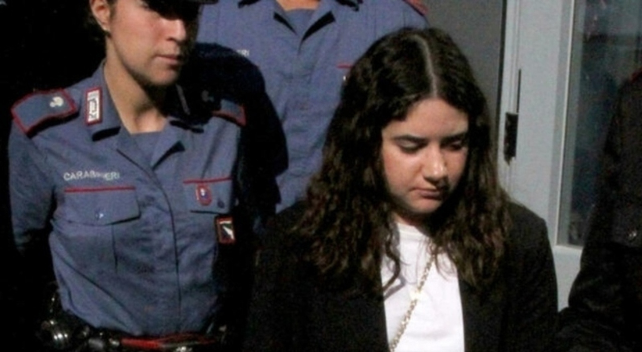 «Chiara Petrolini non ha un disturbo di personalità». Il testimone, il ...