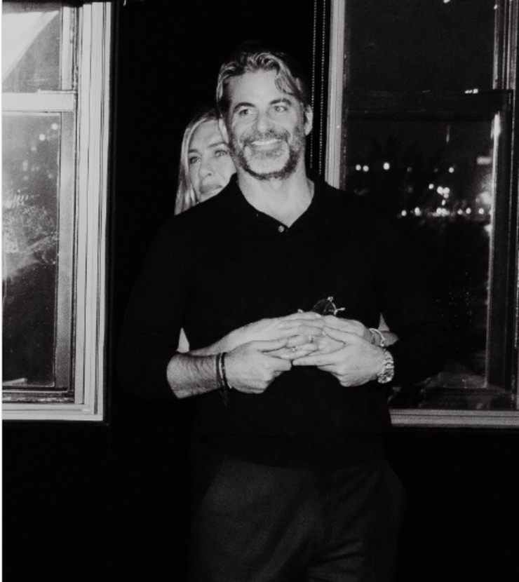 Jennifer Aniston & Jim Curtis’ relationship timeline explored as couple ...