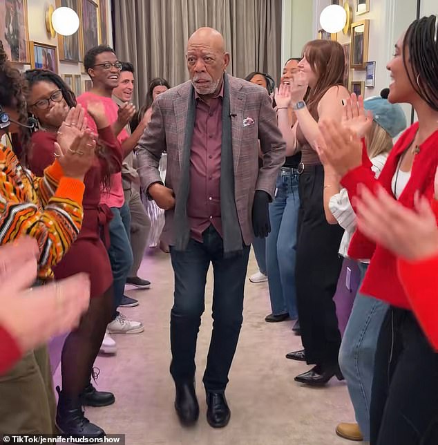 Morgan Freeman, 88, sparks concern among fans with 'frail' and ...