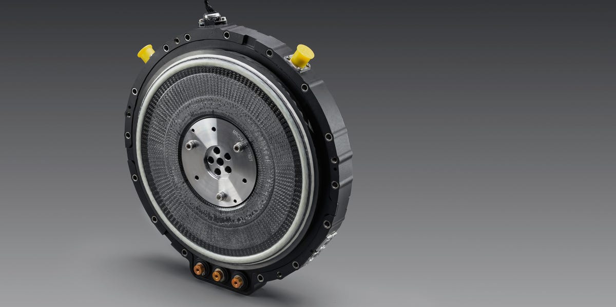 El sensacional motor eléctrico que pesa solo 12,7 kg... y genera más de ...