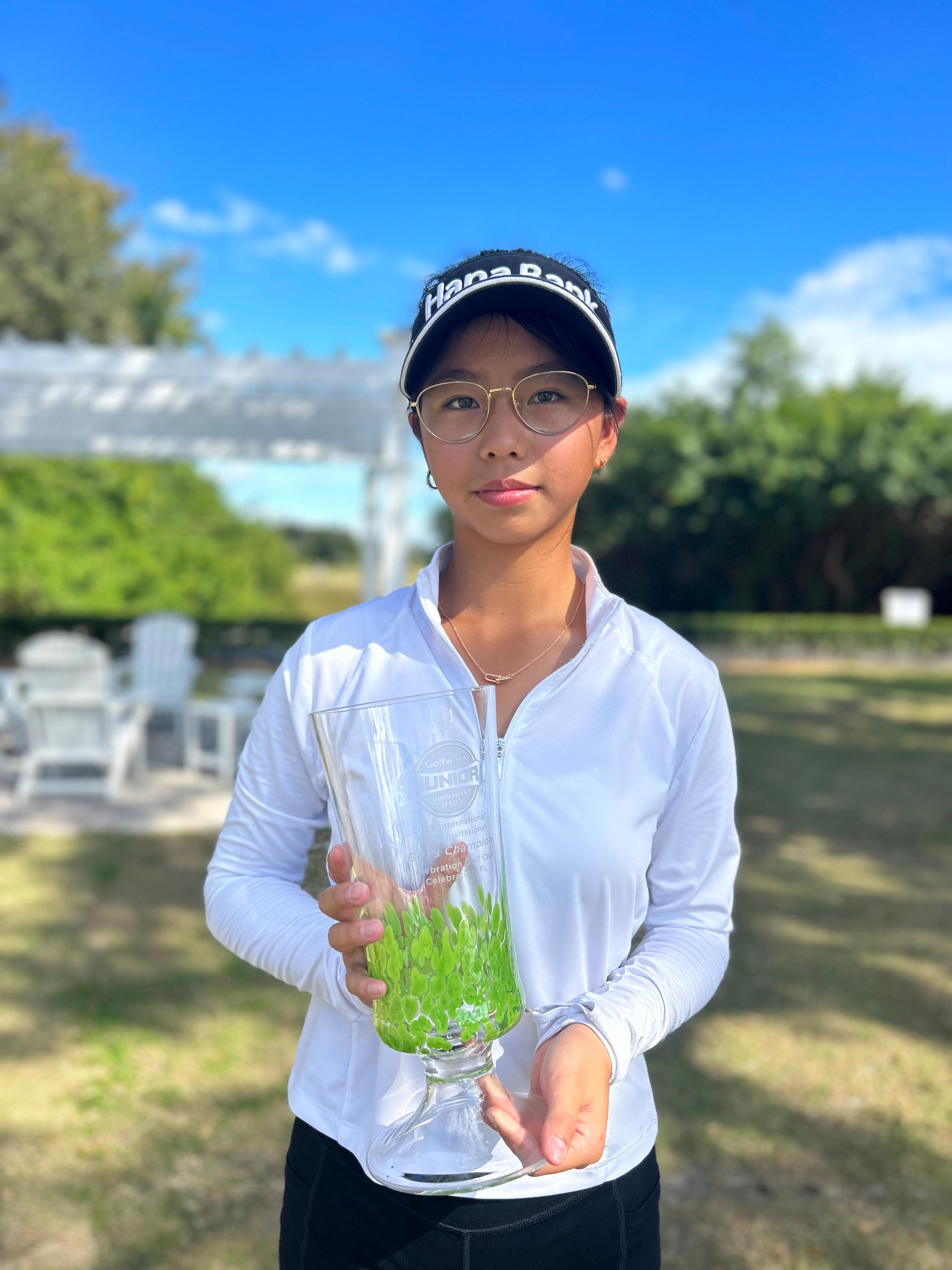 Rayhao Feng, Chloe Wang win Golfweek International Junior titles