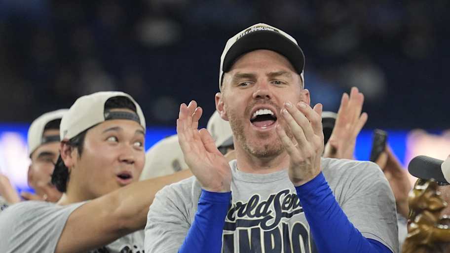 Previewing the Dodgers' offseason, beginning with a Freddie Freeman question