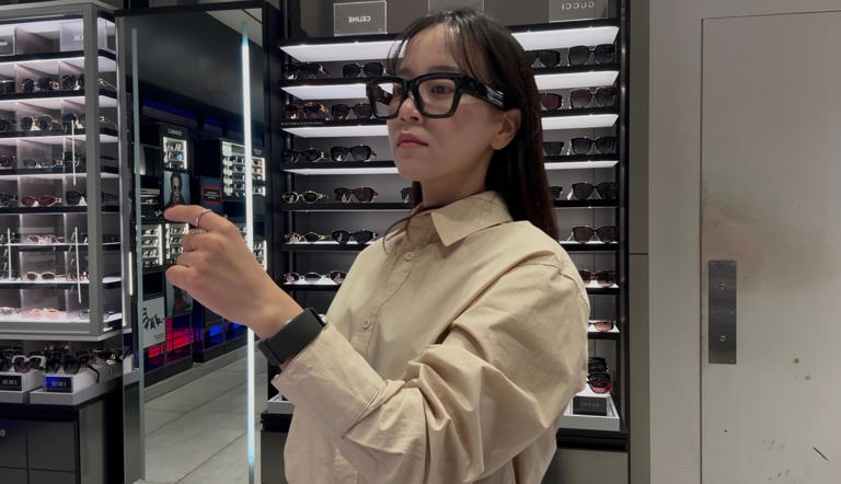 Meta Ray-Ban Display AI Glasses Sell Out After U.S. Launch
