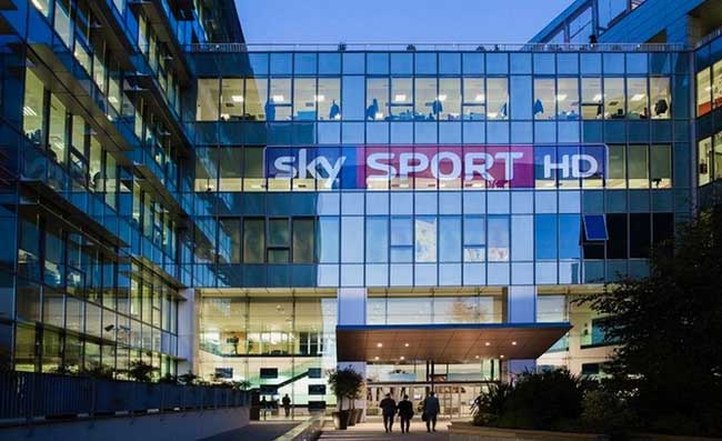 Esultanza a Sky al gol dell'Inter, Ziliani: "Ipocrisia. Decenni di ...