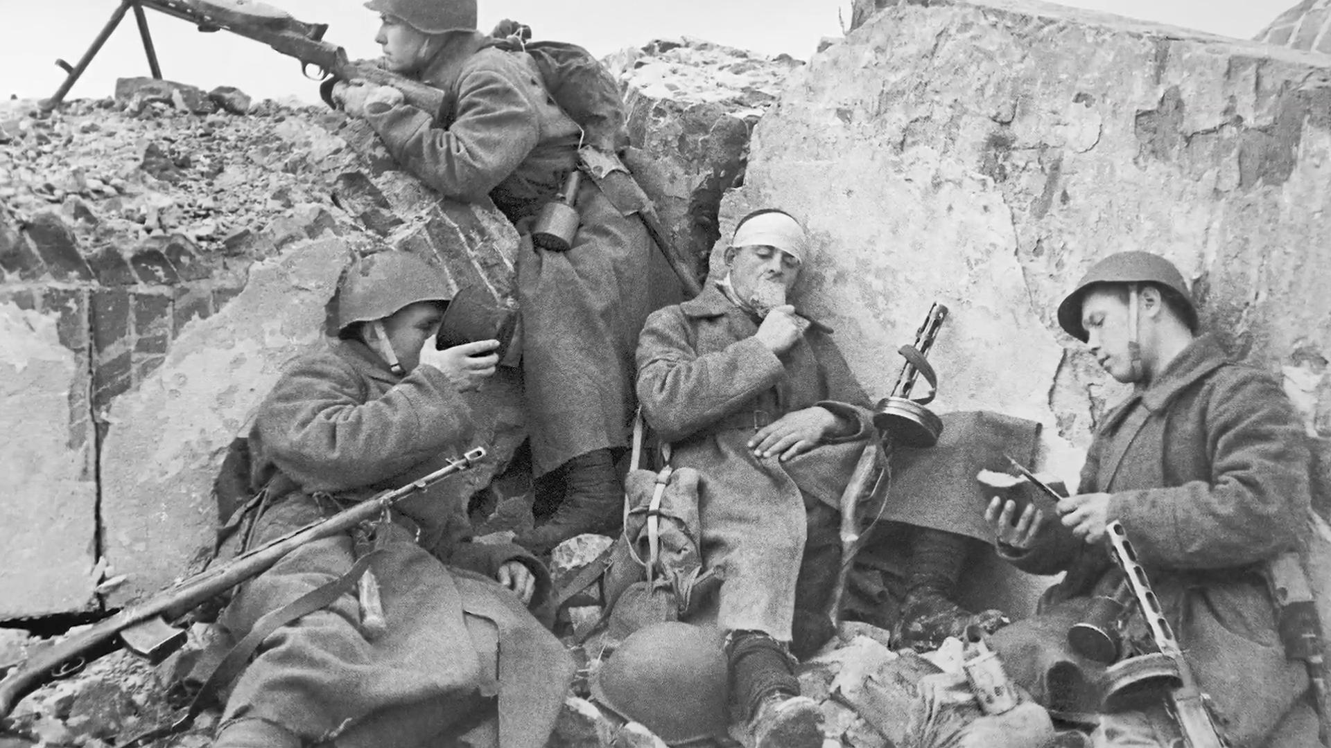 The Cauldron Closes: 100,000 Troops Trapped as the Red Army Seizes ...