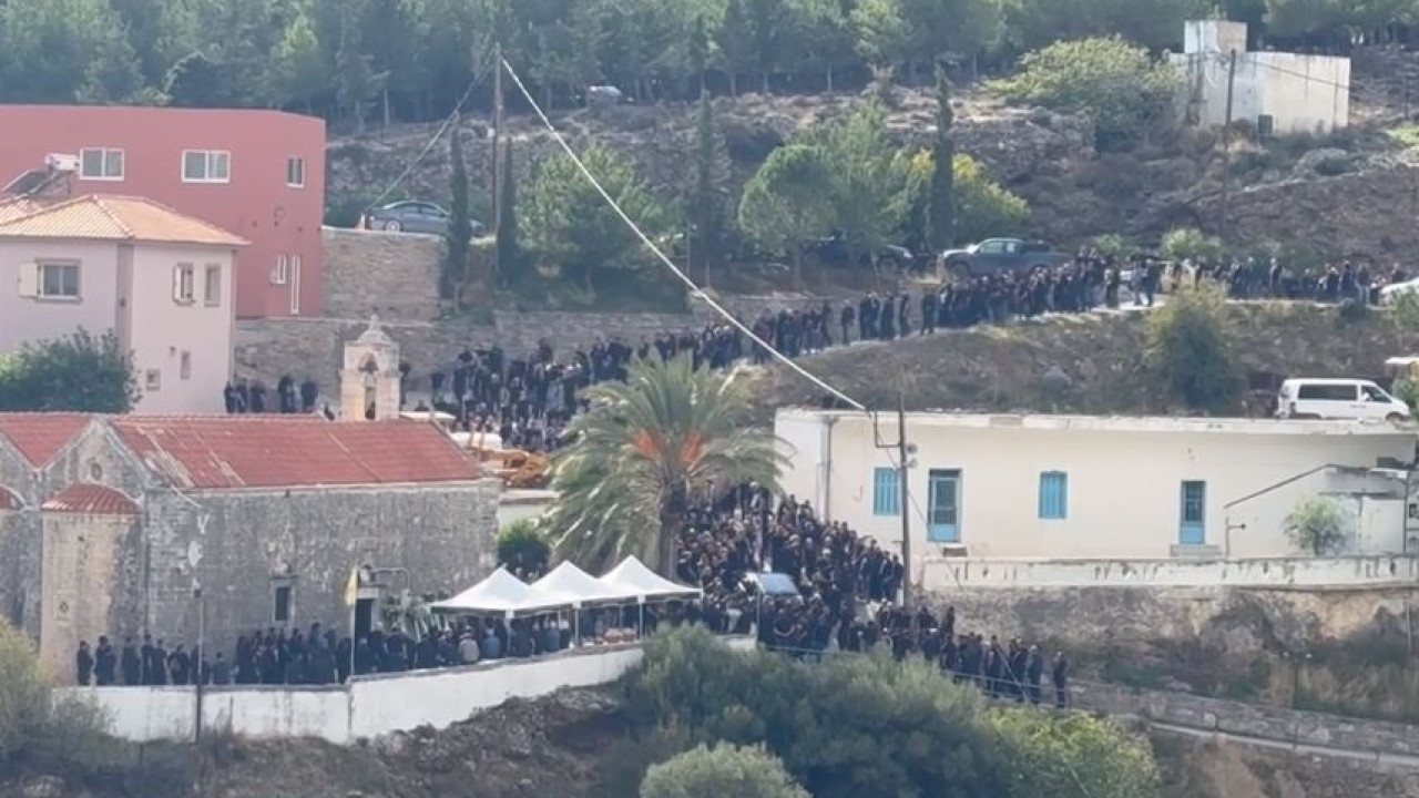 Φρούριο τα Βορίζια υπό τον φόβο αντιποίνων - Σε εξέλιξη η κηδεία του ...
