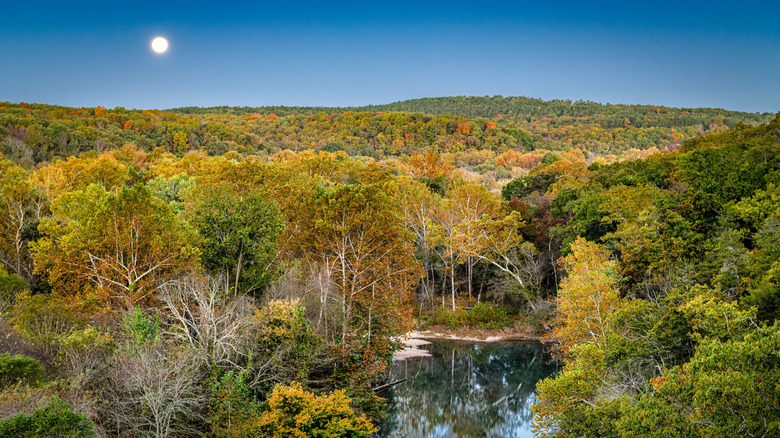 Missouri's 'Gateway To The Ozarks' Features Numerous Springs, A Trout ...