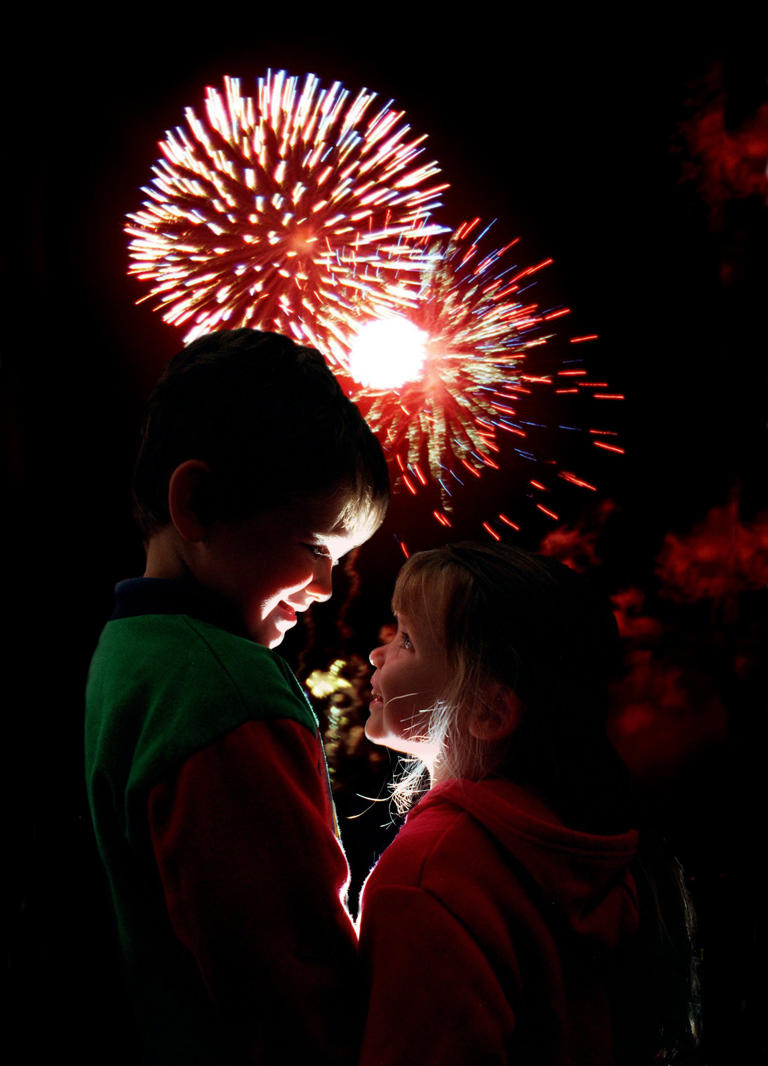 14 timeless photos of Bonfire Night in Lancashire down the decades ...