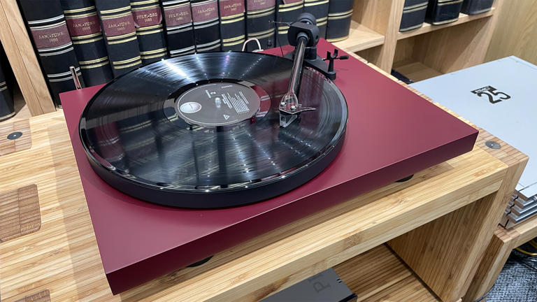 We have crowned seven outstanding turntable winners at the What Hi-Fi ...