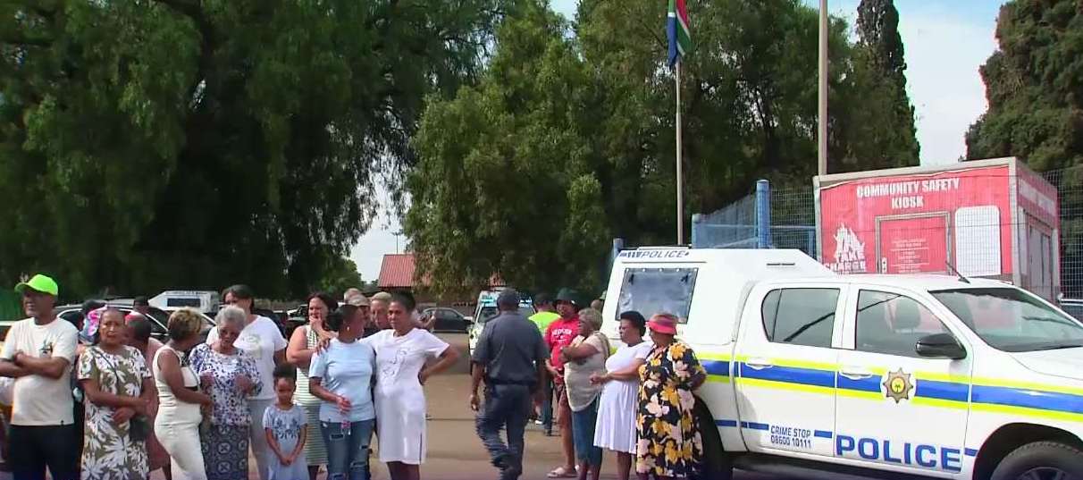 Reiger Park residents demand justice