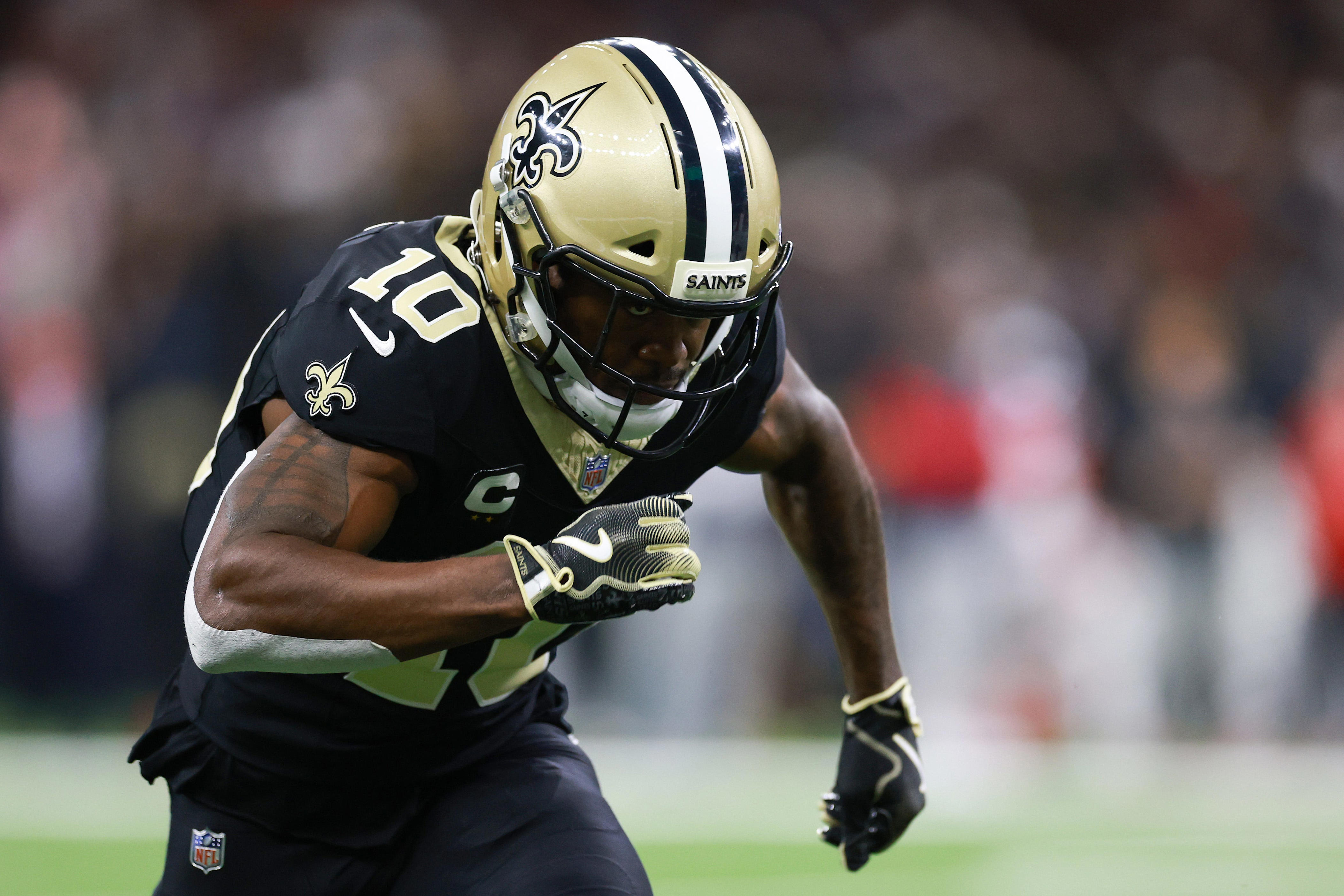 Bills sign 6-time 1,000-yard WR ahead of Week 13 matchup vs. Steelers