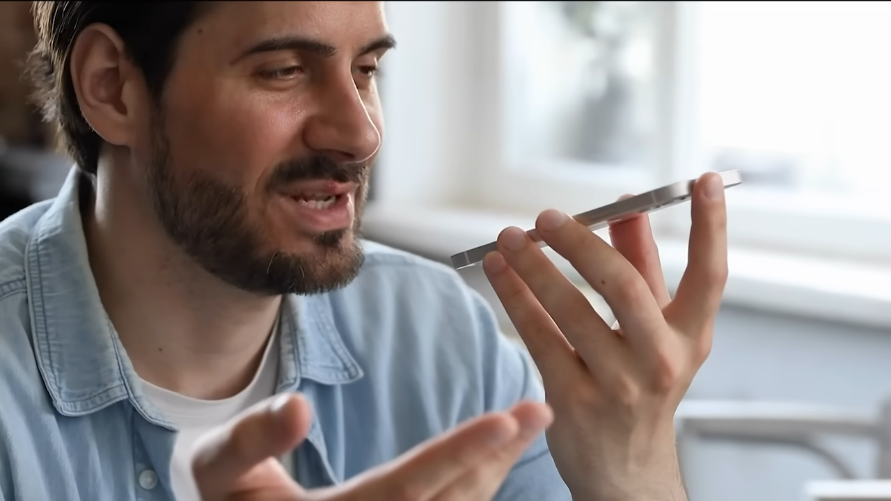 Apple Enthüllt Den SIRI KI-ROBOTER