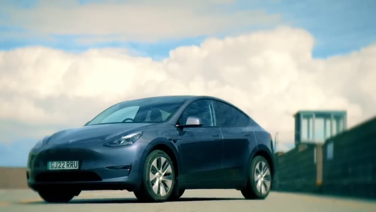 How the Tesla Model Y challenges Porsche’s Macan GTS in power and precision