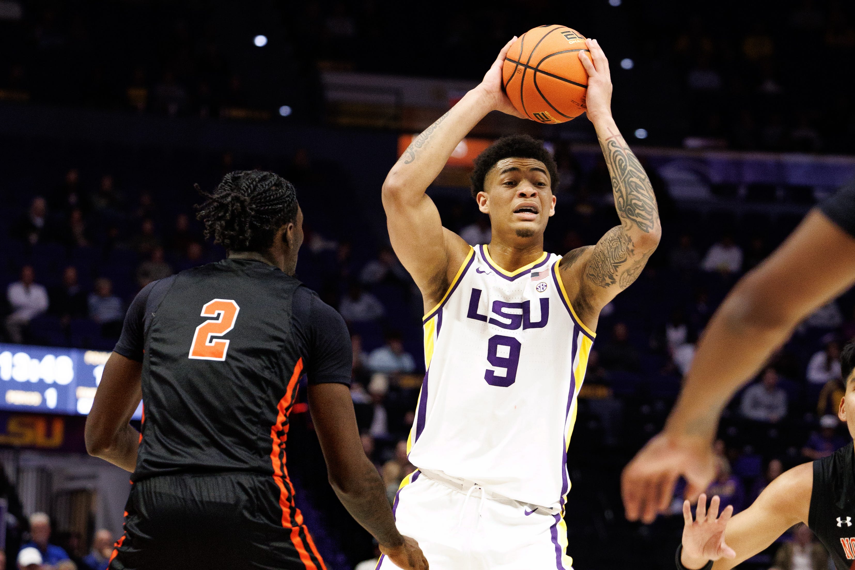 Michigan basketball officially signs trio of transfers in frontcourt
