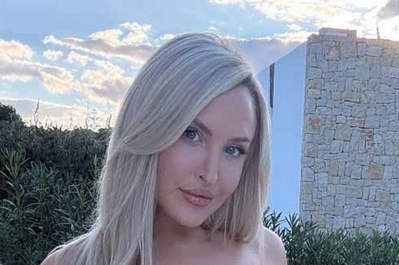 Emma Louise Jones shares 'incredible' holiday pics as ex-world champ ...