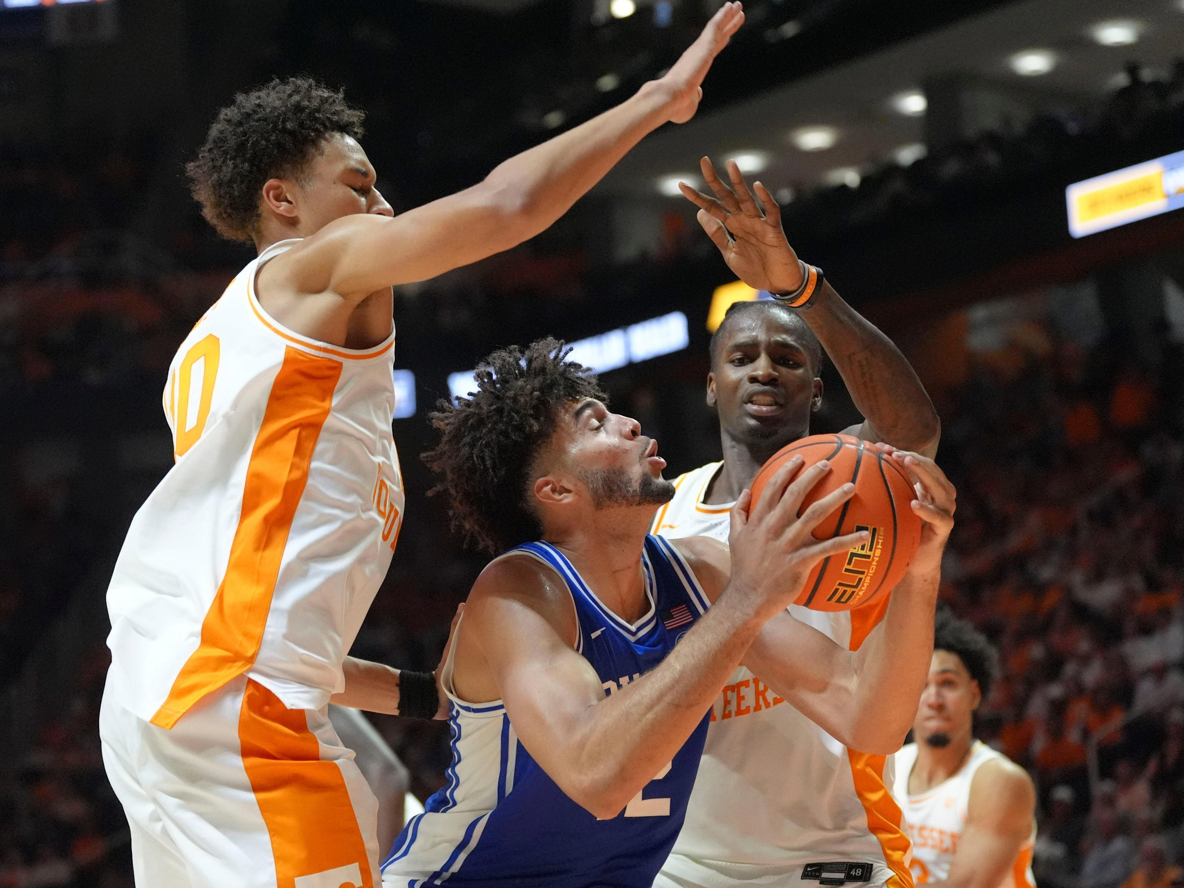 Tennessee-Mercer basketball score prediction