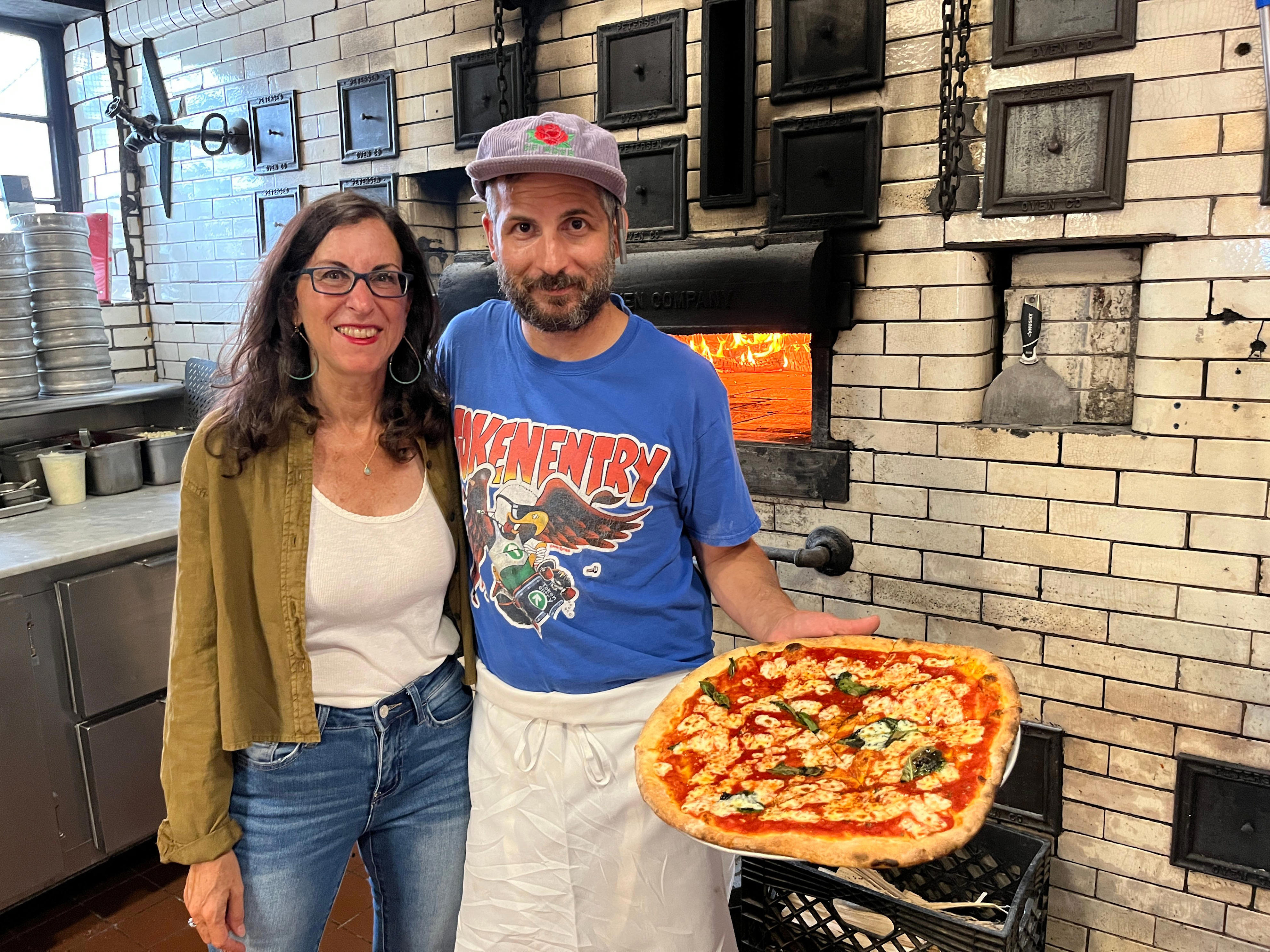 Jeanne Muchnick's Best Thing I Ate This Week: New Rochelle pizza, salad ...