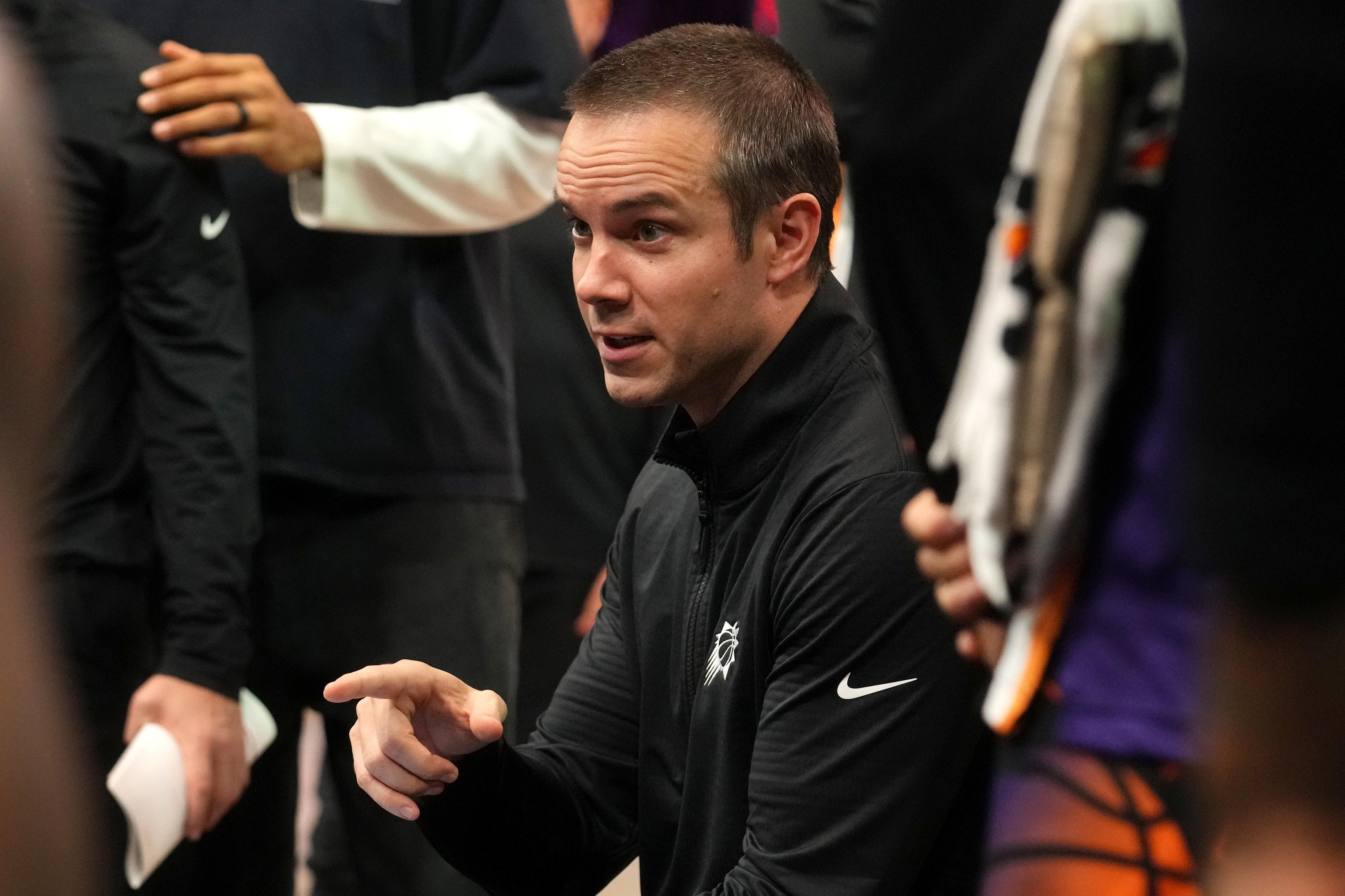 Phoenix Suns 'locked in,' host Portland Trail Blazers for 7th seed