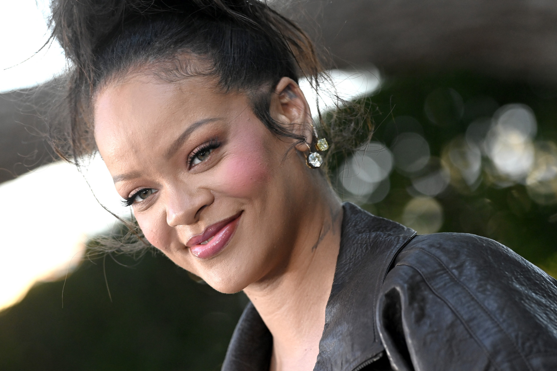 Fame and fortune: famous people who dated billionaires