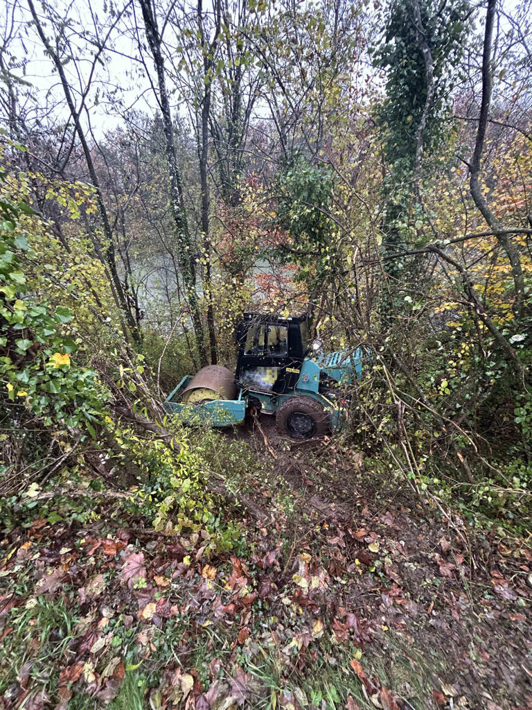 Vandalen entwenden Baugerät und ramponieren Badi mit 4,5-Tonnen-Walze
