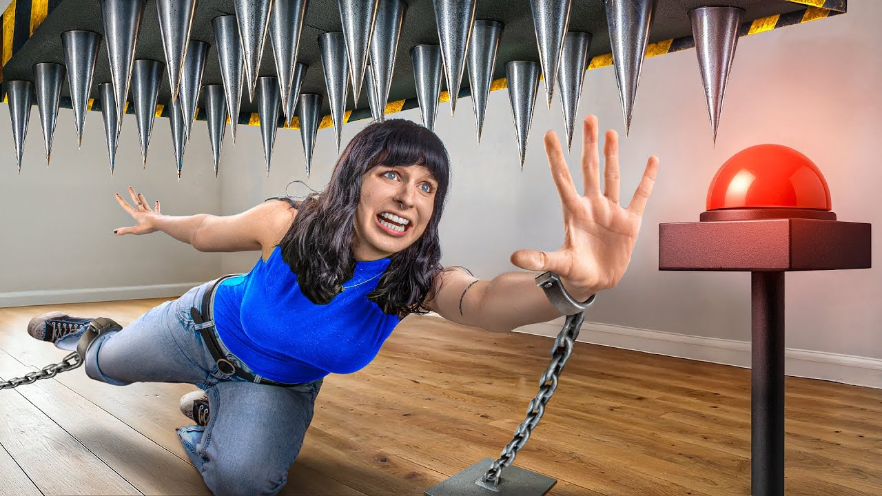 Can we escape the shrinking room? 🤔🏃‍♂️