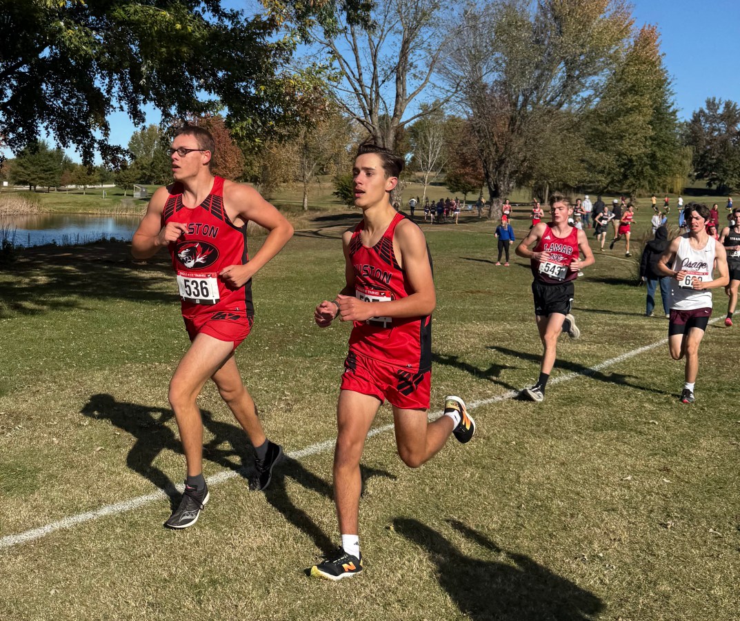 HHS girls qualify for state cross country meet again