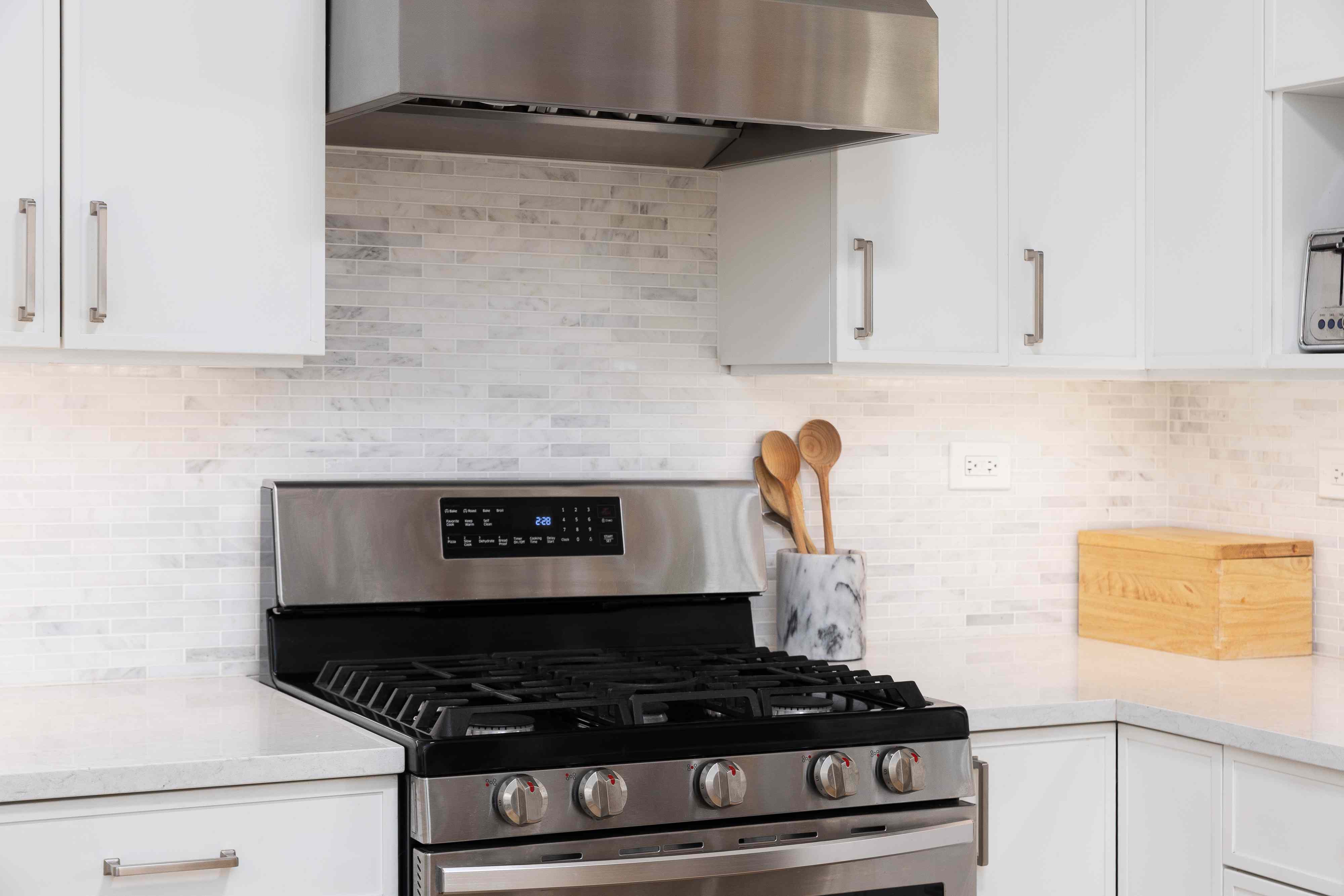 How to clean a tile backsplash to cut through grease and food splatters