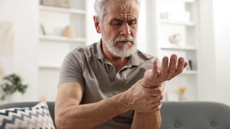The Best Exercises For Strengthening Your Wrists