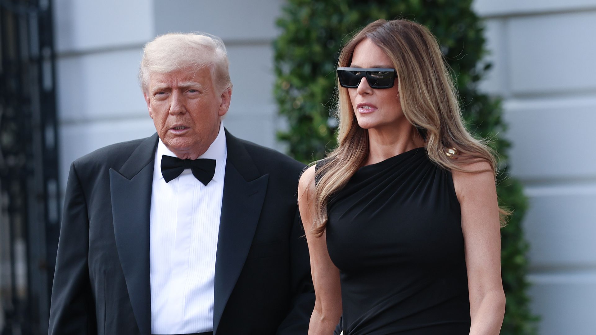 Donald Trump reveals tender side toward Melania at Halloween party in ...