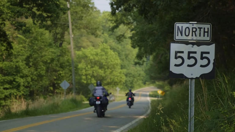 Ohio's White-Knuckle Road Trip Is A Thrilling Drive Of Hairpin Turns ...