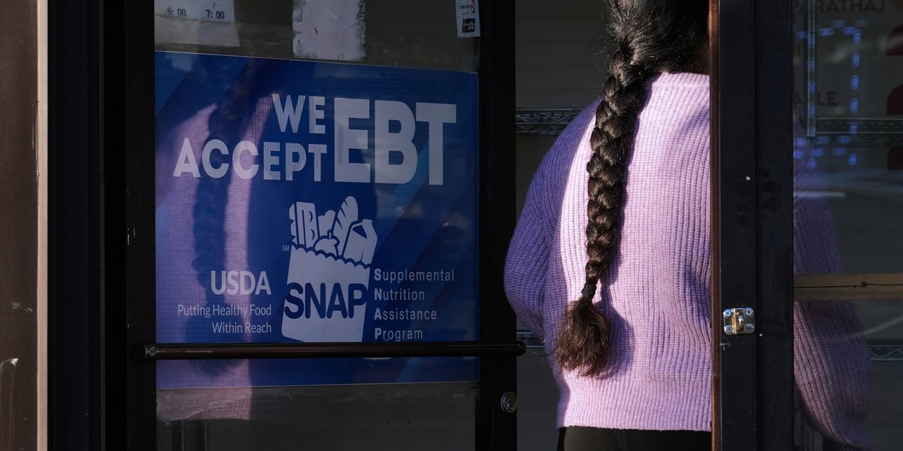 ΗΠΑ: Μισή επισιτιστική βοήθεια θα λάβουν οι άποροι Αμερικανοί ...