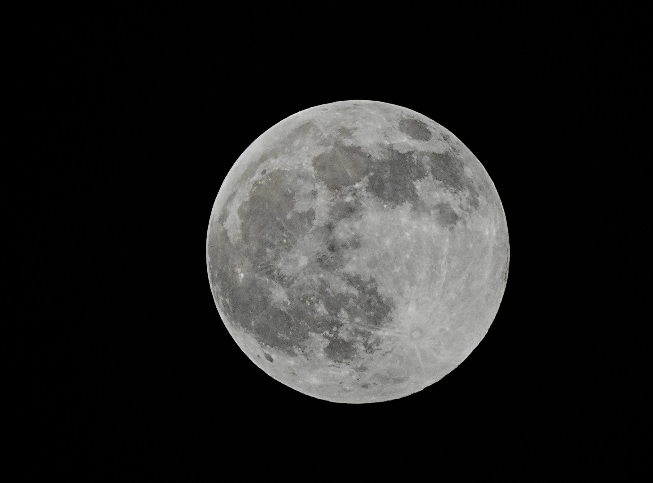 Nevadans could see 2025’s brightest supermoon — here’s what the ...