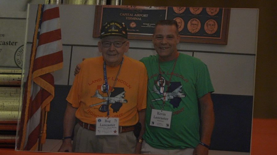 Korean War vet and son share touching Honor Flight journey