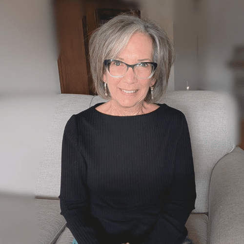 Feel beautiful naturally: Everyday beauty routine for women over 60