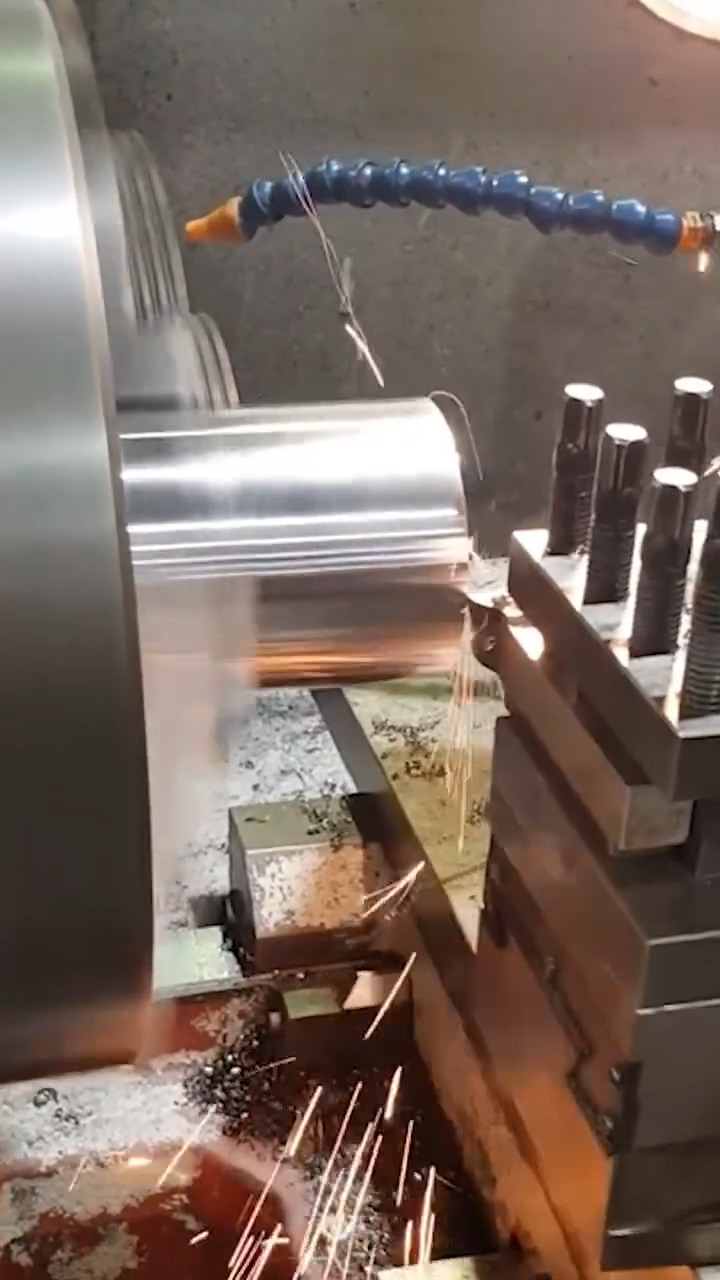 Manual Machining: Induction Layer in Action