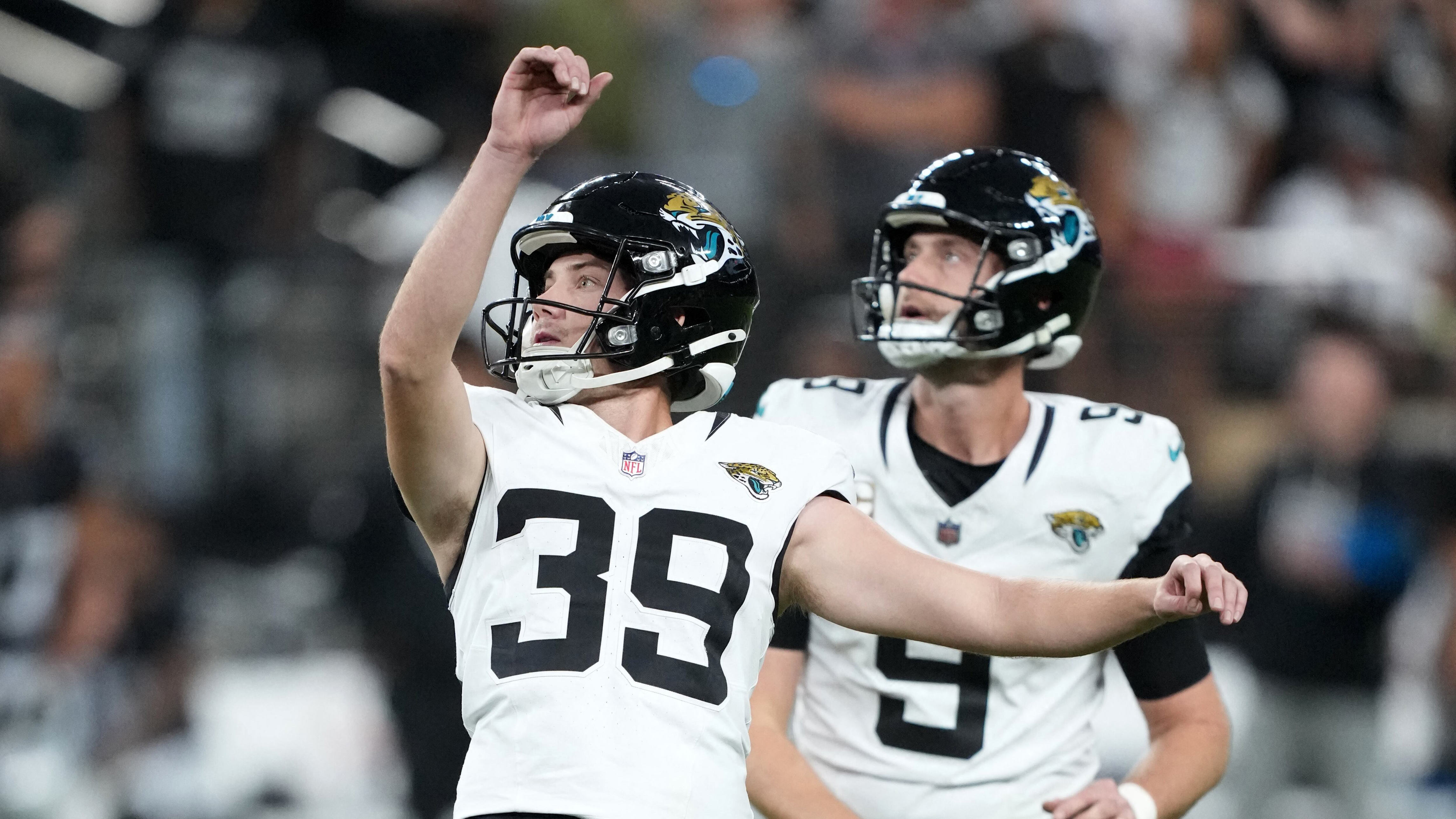 Cam Little Sets 68-Yard NFL Field Goal Record