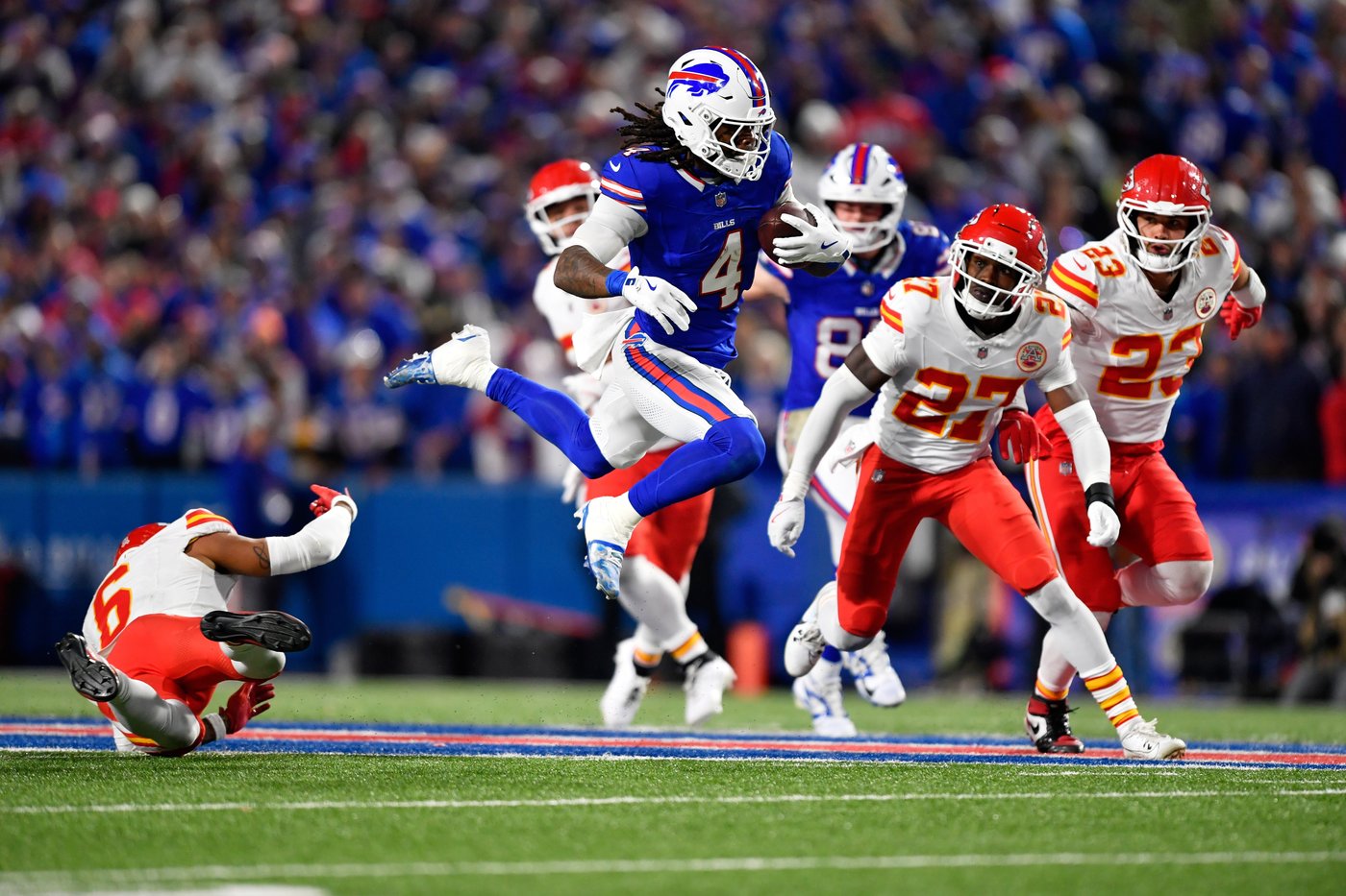 Bills aim to extend winning streak against Dolphins in Sunday's AFC ...
