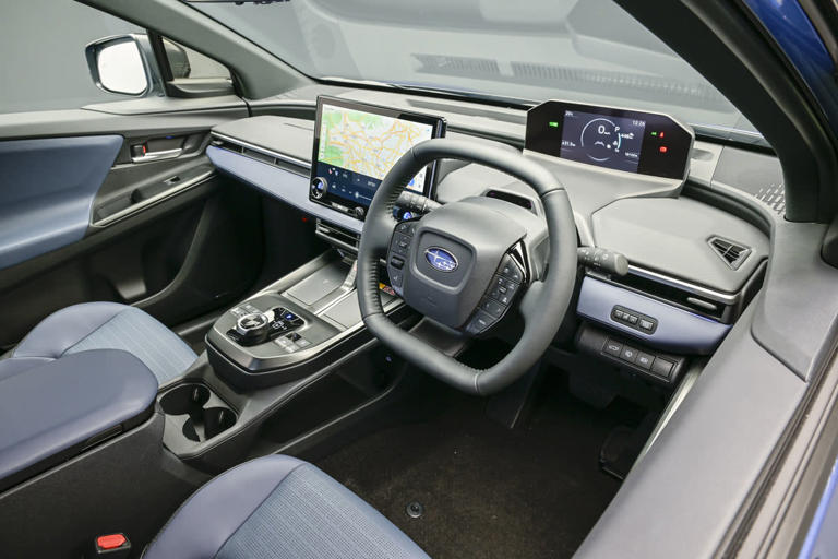 【JMS2025】SUBARUはEVでもスポーティ 超ド派手なスタイリングのEVコンセプト