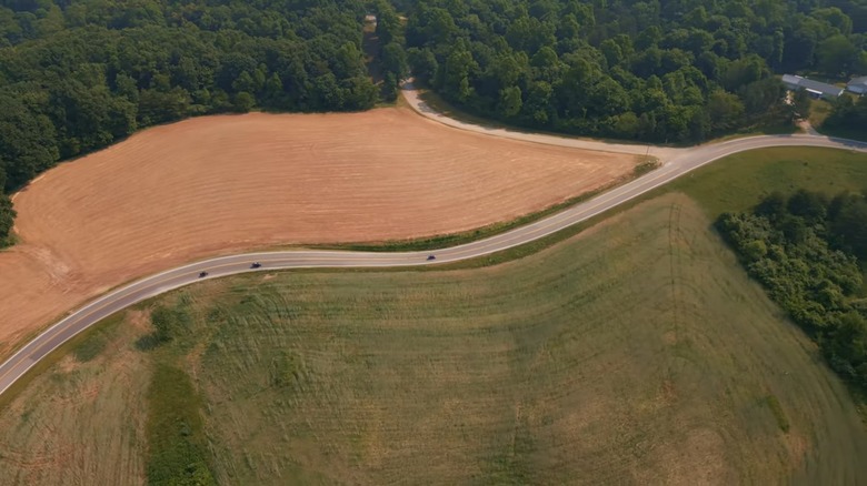 Ohio's White-Knuckle Road Trip Is A Thrilling Drive Of Hairpin Turns ...