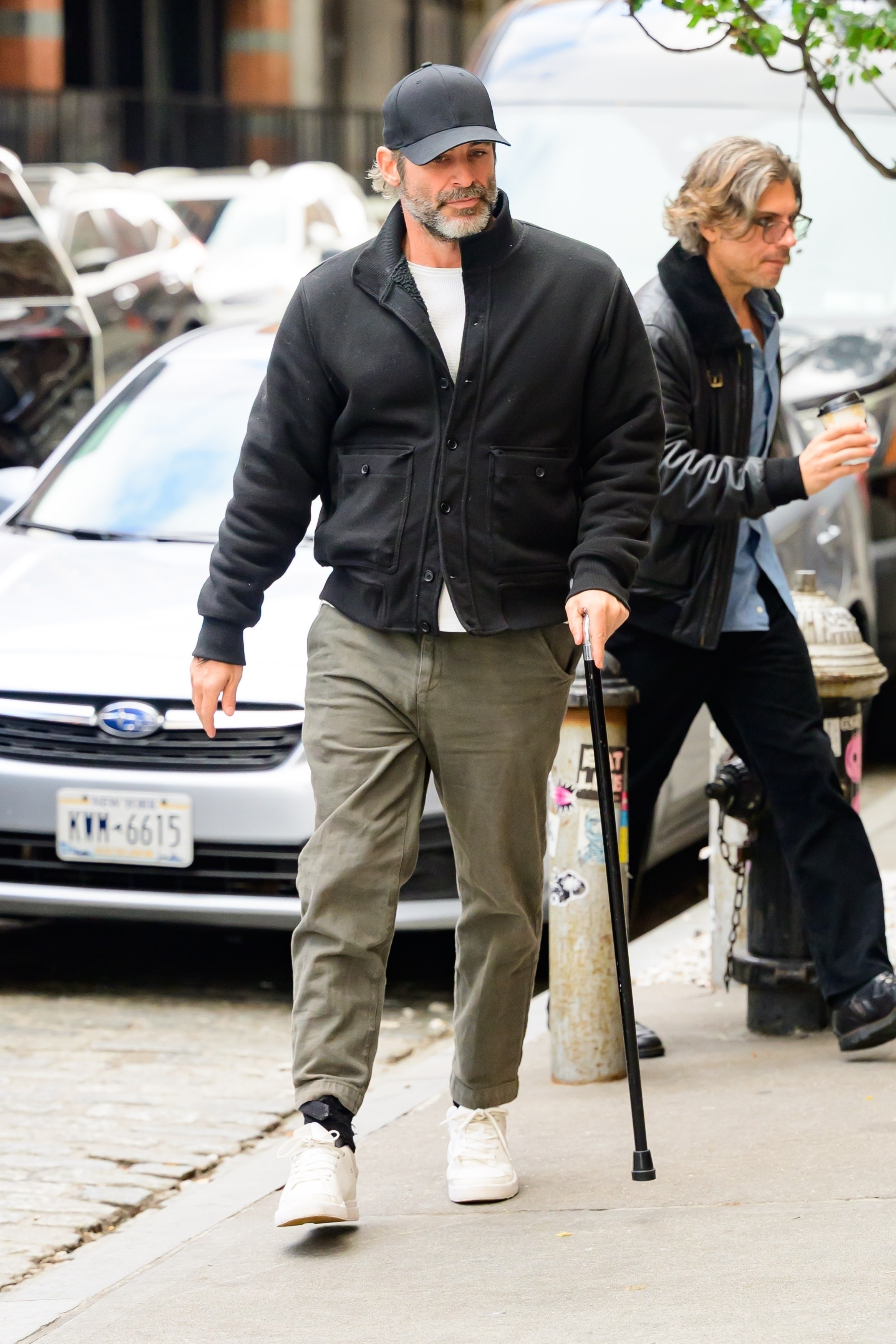 Jennifer Aniston’s boyfriend Jim Curtis gives advice on finding love ...