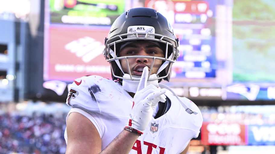 PFF Rewards Falcons WR Drake London with Insane Grade After Patriots ...