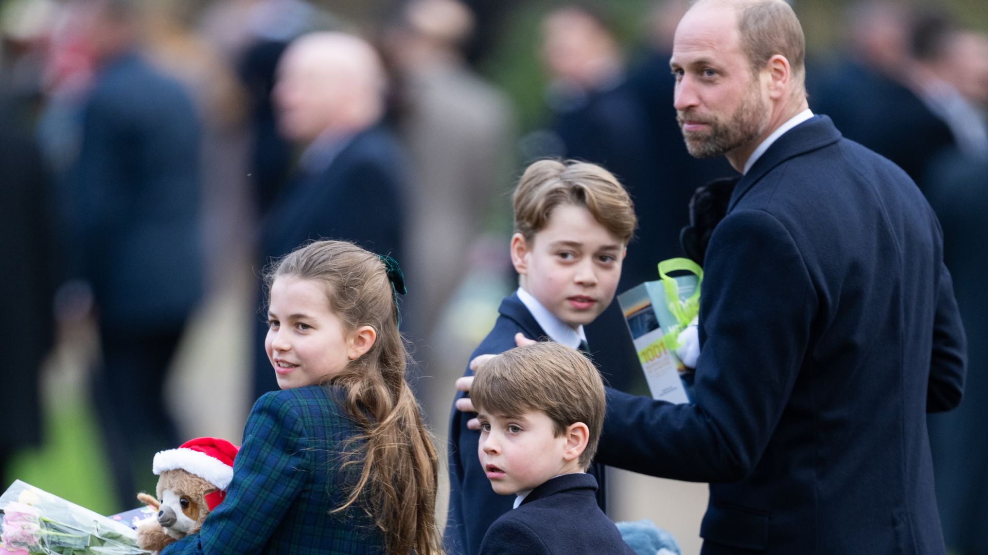 Prince Louis' latest gift stands out as he and siblings Prince George ...