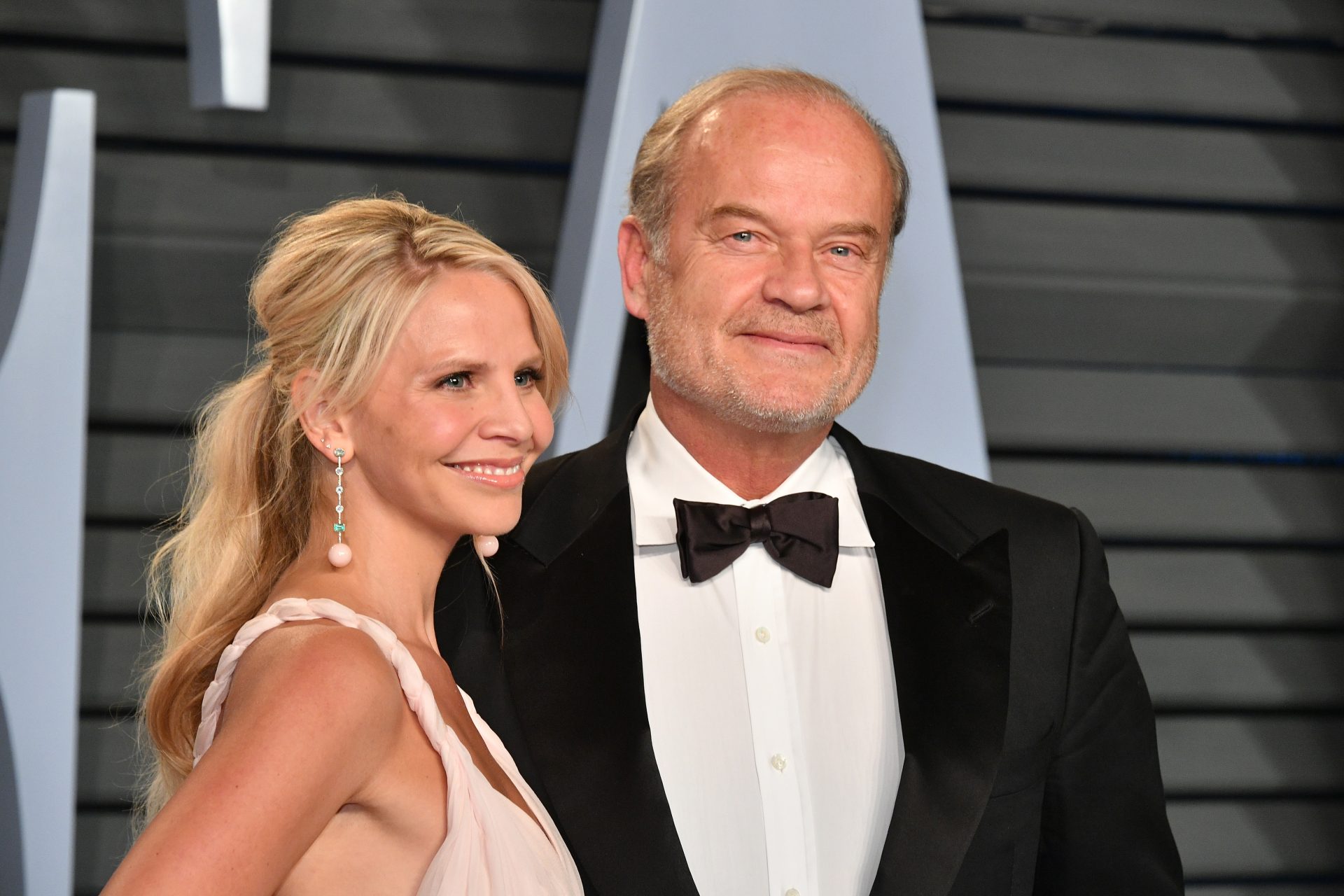 A 70 anni, Kelsey Grammer accoglie il suo ottavo figlio