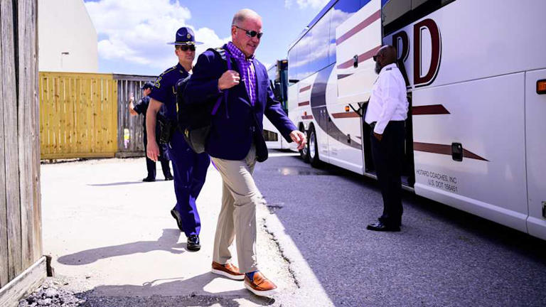 NFL Legend Believes LSU Football Must Hire This Former Head Coach After ...