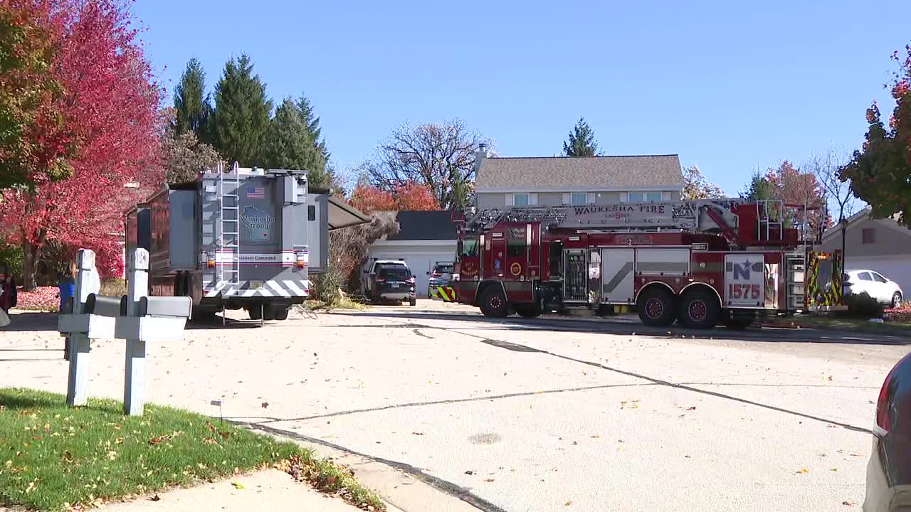 Waukesha fatal house fire; cause undetermined, but started at refrigerator