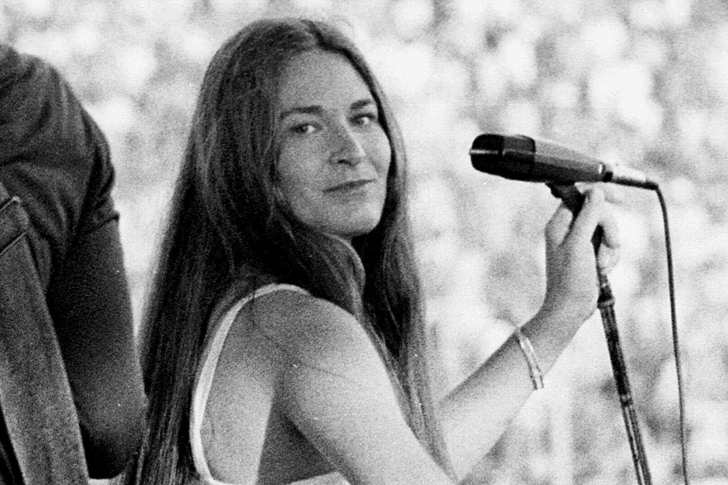Grateful Dead Singer Donna Jean Godchaux, Who Also Sang on Elvis ...